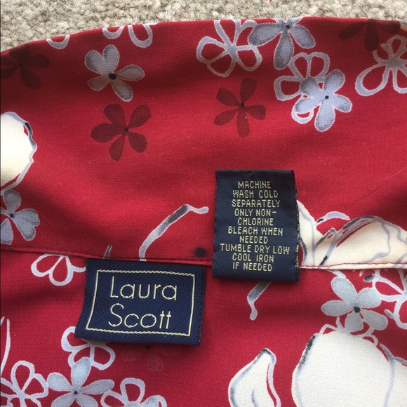Laura Scott | Tops | Laura Scott Top | Poshmark